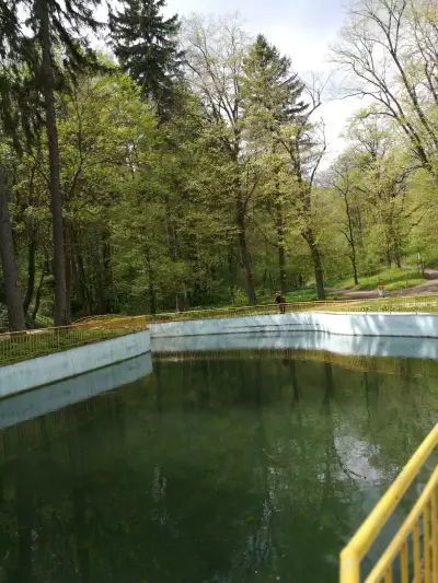 Шуменски зоопарк | Актуална информация, работно време и контакти