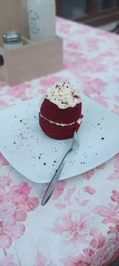 Oppium restaurant and Garden - Русе | Меню, снимки, мнения и телефон за ...