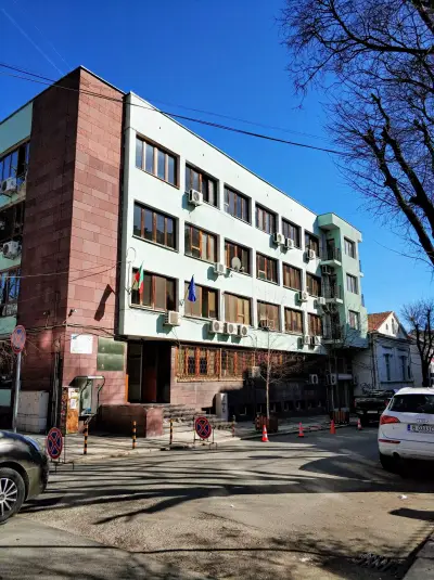 ЗК "Лев Инс" - Варна | Актуална информация, работно време и контакти