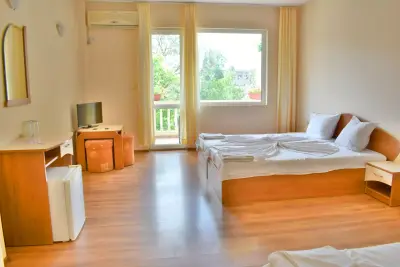 Arkadia Guest House - Приморско | Резервирай престой - виж снимки и отзиви